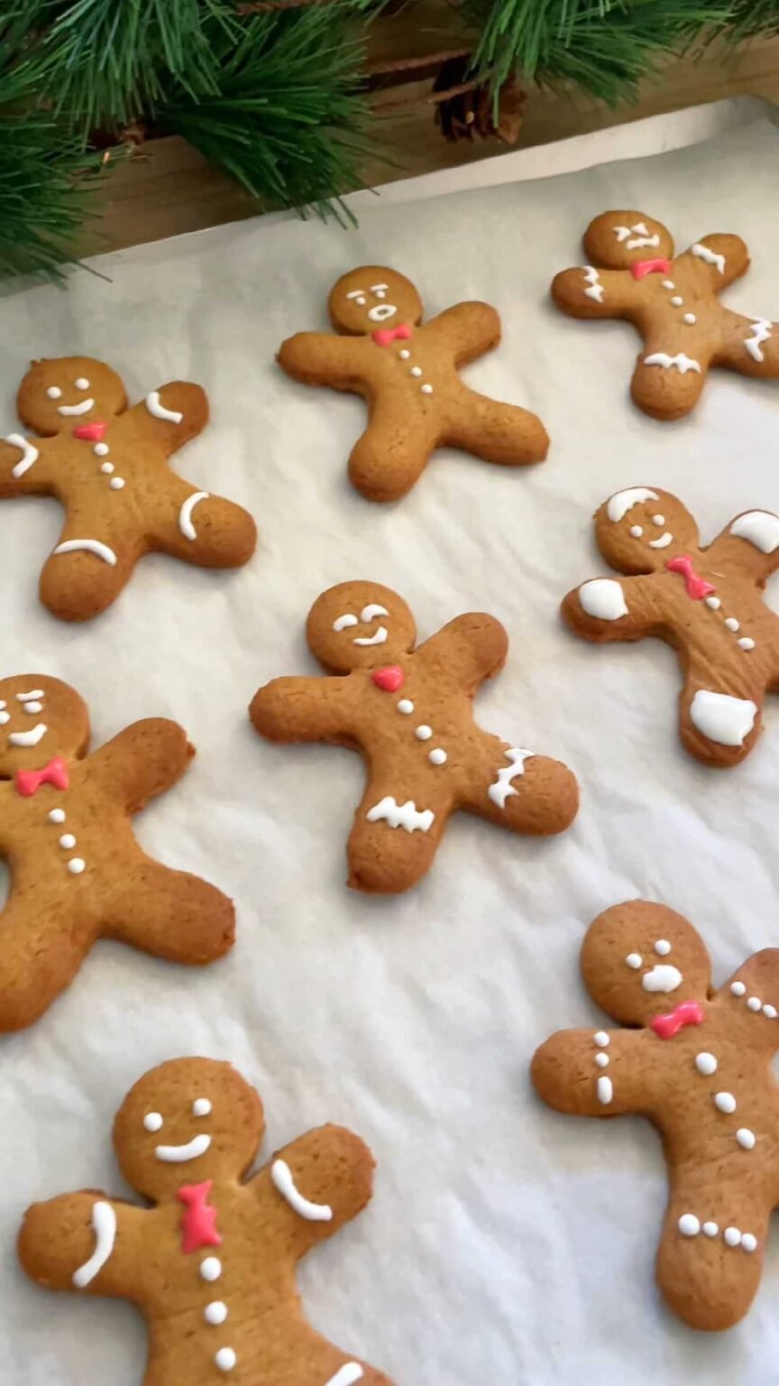 Gingerbread Cookies - UnderBaked