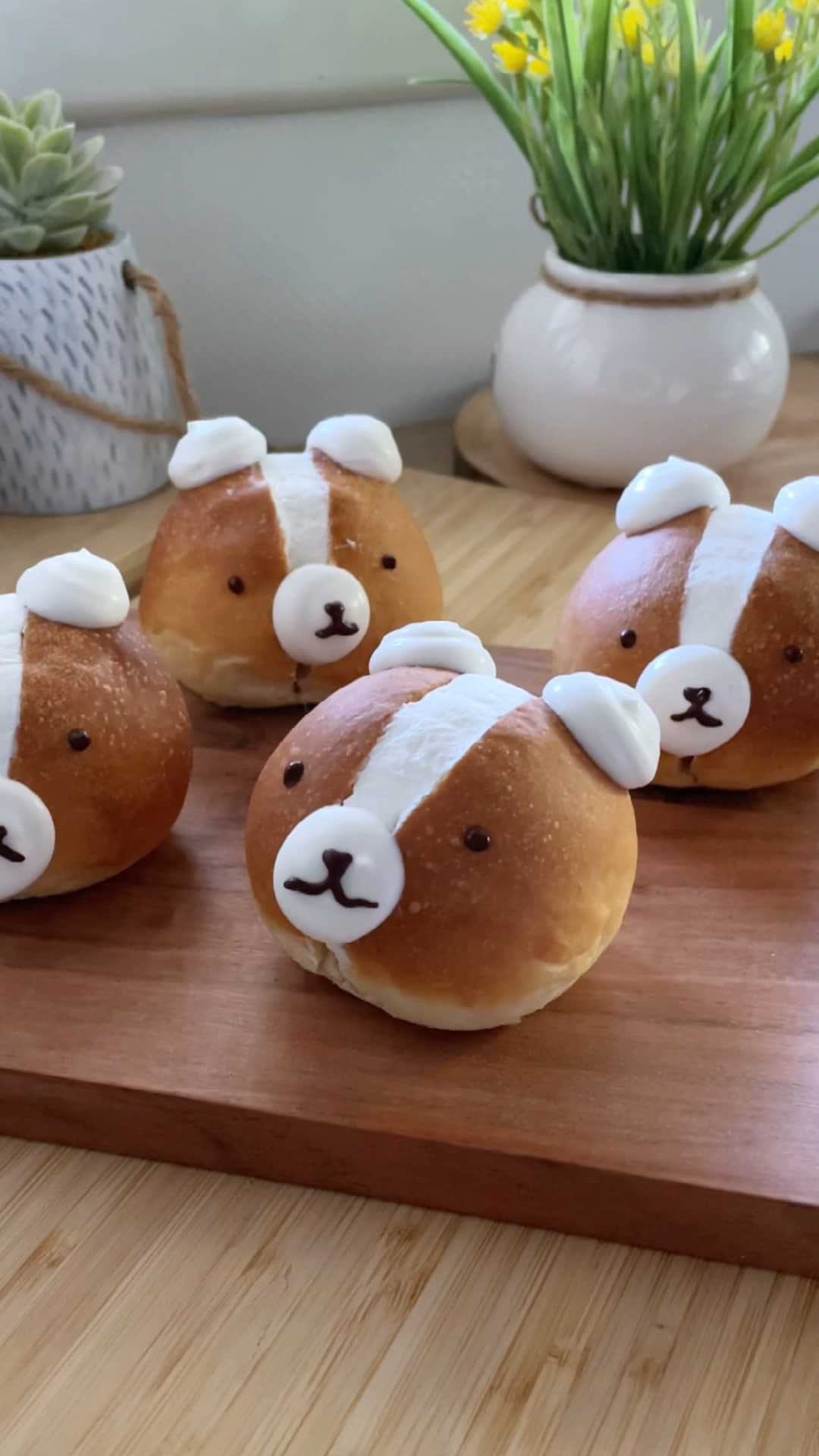 Puppy Cream Buns - UnderBaked